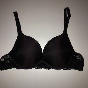 Victoria's Secret Intimates & Sleepwear | Sale 32d 32dd Vs Unlined ...